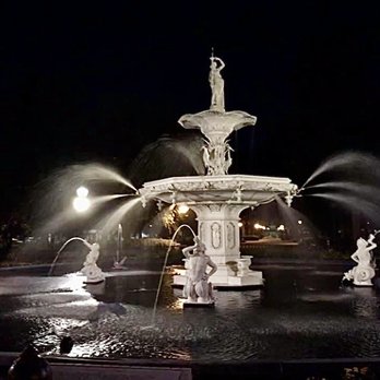 FORSYTH PARK - Updated May 2024 - 1418 Photos & 424 Reviews - Bull St ...