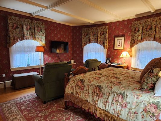 BERRY MANOR INN - Updated December 2025 - 70 Photos & 70 Reviews - 81 ...