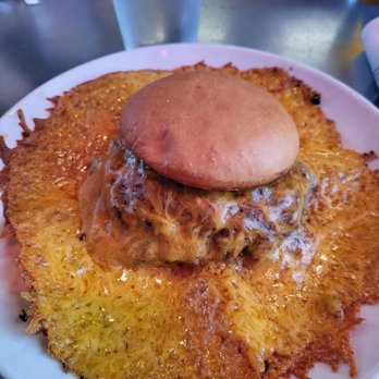 SOCIETY BURGER - 140 Photos & 138 Reviews - 9999 S Mingo Rd, Tulsa ...