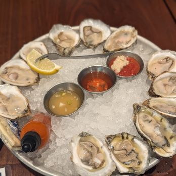 KING STREET OYSTER BAR - WASHINGTON - Updated April 2025 - 113 Photos ...