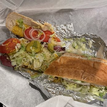 S S SUB SHOP - Updated August 2025 - 32 Photos & 51 Reviews - 414 ...