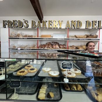 FRED’S BAKERY & DELI - Updated August 2025 - 81 Photos & 150 Reviews ...