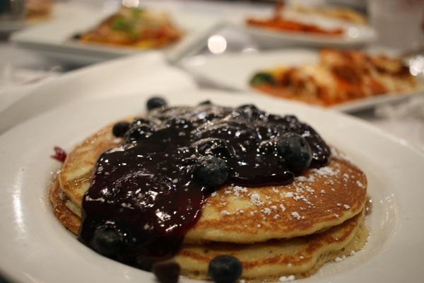 STAKS PANCAKE KITCHEN - MEMPHIS - Updated May 2025 - 758 Photos & 676 ...