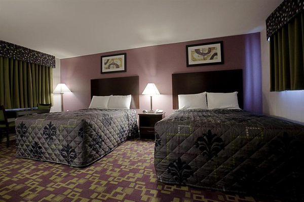 MOUNT HOLYOKE INN - Updated September 2025 - 33 Photos & 18 Reviews ...