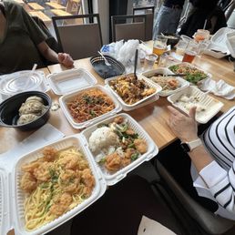 GOLDEN TRIANGLE ASIAN FUSION - Updated December 2025 - 373 Photos & 116 ...