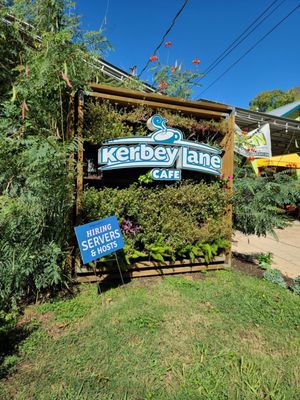 KERBEY LANE CAFE - CENTRAL - 1021 Photos & 1461 Reviews - 3704 Kerbey ...