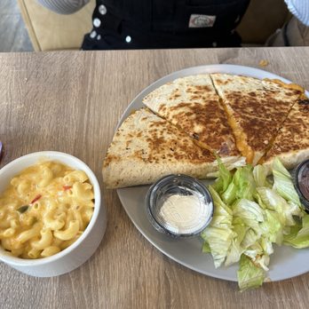 PINCHERS - Updated July 2024 - 35 Photos & 19 Reviews - 9511 Maurice ...