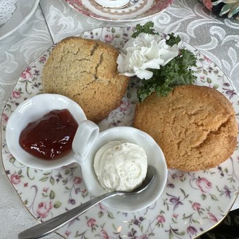 LISA’S TEA TREASURES - Updated May 2024 - 718 Photos & 243 Reviews ...