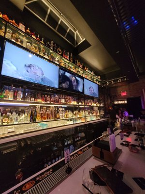 DIVE BAR LIC - Updated September 2025 - 285 Photos & 105 Reviews - 33 ...