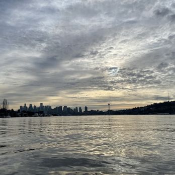 HOT TUB BOATS - Updated November 2025 - 200 Photos & 164 Reviews - 2520 Westlake Ave N, Seattle ...