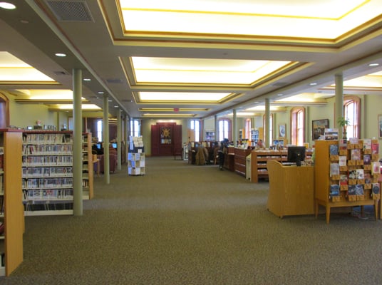 PEABODY INSTITUTE LIBRARY - Updated December 2025 - 32 Photos - 82 Main ...