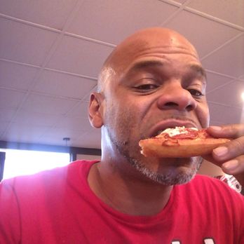 PIZZA HUT - Updated December 2025 - 41 Photos & 29 Reviews - 1885 Old ...