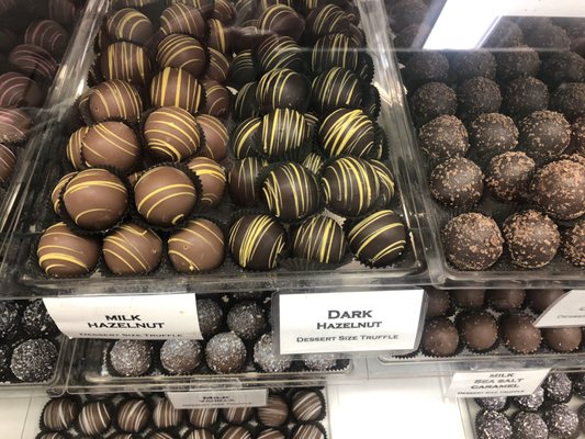 SHRIVER’S SALT WATER TAFFY & FUDGE - 103 Photos & 55 Reviews - 852 ...