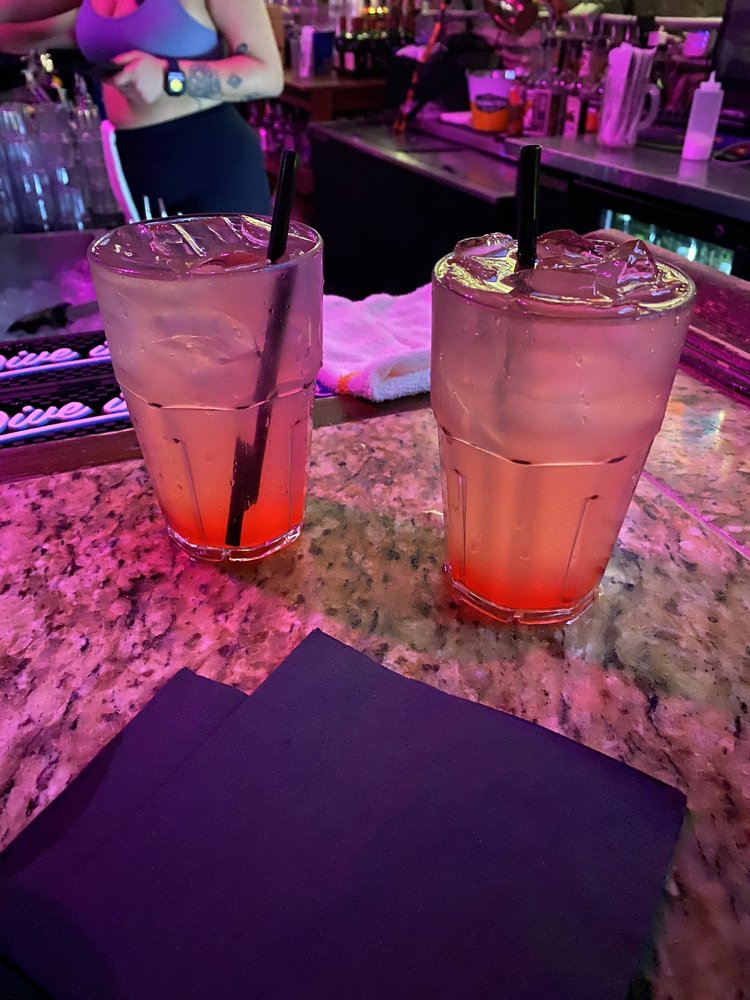 BURNSIDE’S TAVERN - Updated May 2026 - 42 Photos & 54 Reviews - 413 E ...