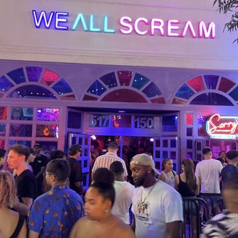 WE ALL SCREAM - Updated October 2024 - 129 Photos & 167 Reviews - 517 ...