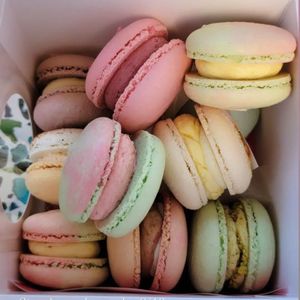 HONEY & BUTTER MACARONS - 4384 Photos & 1366 Reviews - 633 Spectrum ...