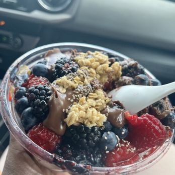 SPOONS ACAI BOWLS - Updated December 2025 - 90 Photos & 55 Reviews ...