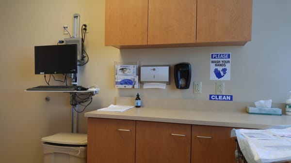 FACEY MEDICAL GROUP - PORTER RANCH - Updated October 2025 - 112 Reviews ...