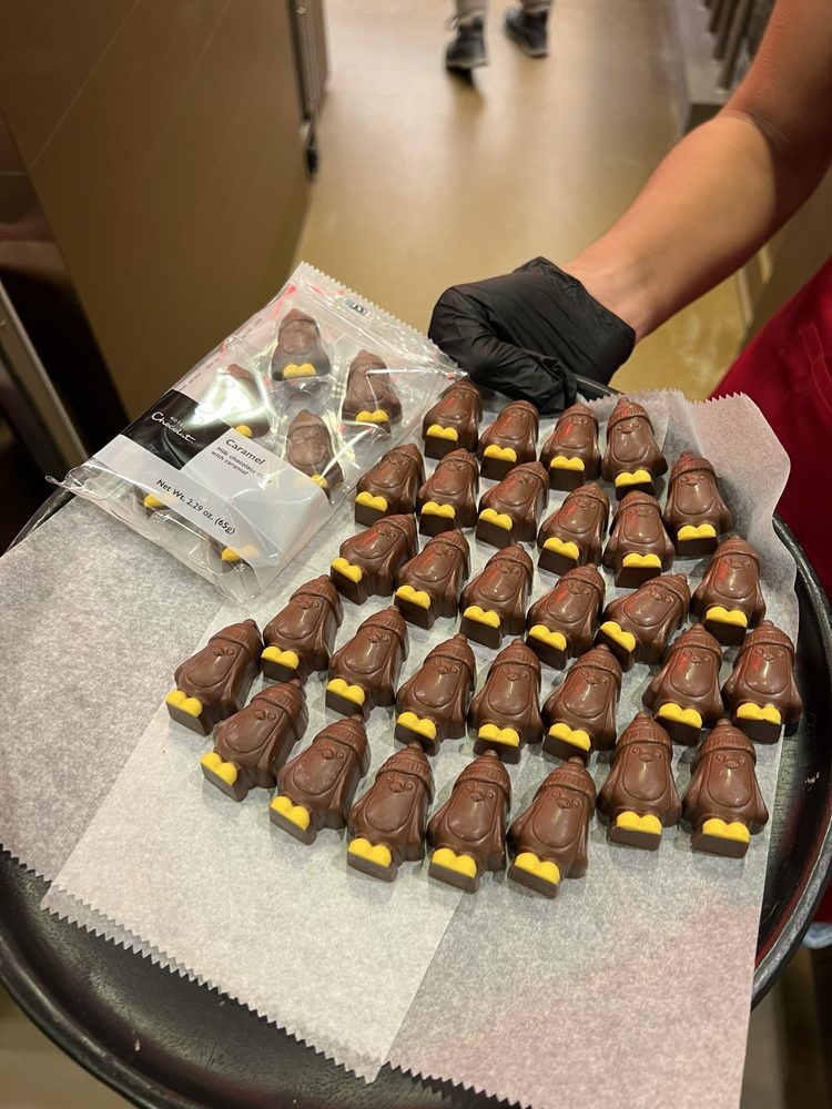 HOTEL CHOCOLAT - Updated January 2026 - 23 Photos - 69 Oakbrook Ctr ...