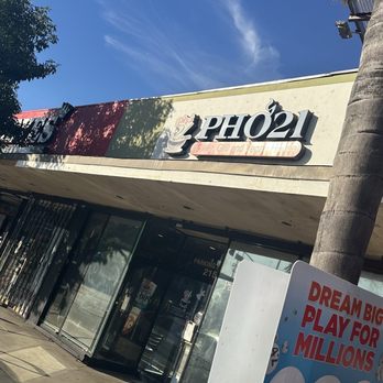 PHO 21 - Updated January 2025 - 864 Photos & 989 Reviews - 21525 ...