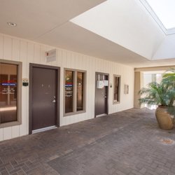 ALLMED MEDICAL CENTER - 33 Photos & 49 Reviews - 701 Howe Ave ...