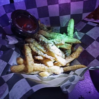 ECHO BOX - Updated December 2025 - 63 Photos & 35 Reviews - 1633 Q St ...