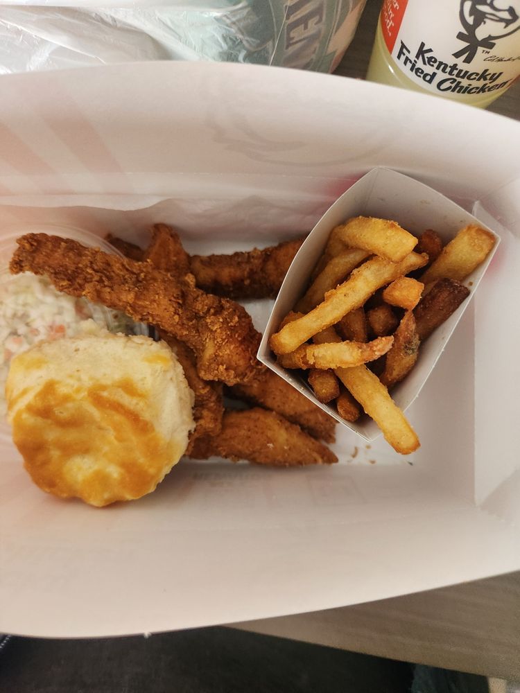 KFC - Updated July 2025 - 11 Reviews - 707 East 23rd Street, Fremont ...