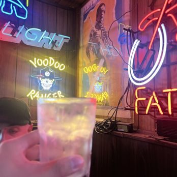 PIPER INN - Updated October 2025 - 359 Photos & 347 Reviews - 2251 S ...