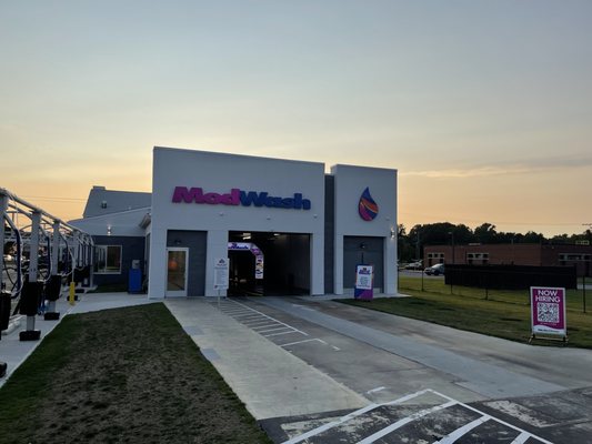 MODWASH - Updated October 2025 - 25 Photos - 2755 N Salisbury Blvd ...