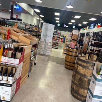 CENTERVILLE LIQUOR & WINE - Updated January 2026 - 38 Photos - 894 S ...