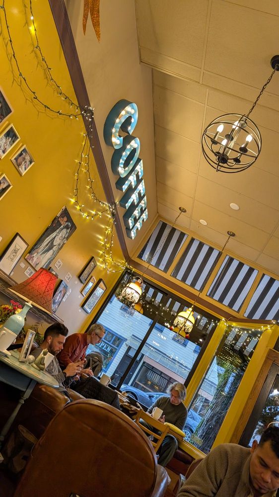 THE DRAGONFLY COFFEE HOUSE - Updated January 2026 - 218 Photos & 332 ...