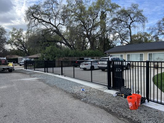 YG FENCING - Updated December 2025 - 102 Photos & 38 Reviews - Fresno ...