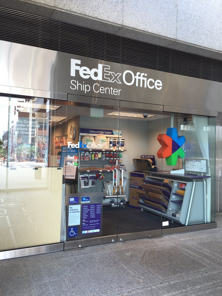 FEDEX OFFICE SHIP CENTER - Updated December 2025 - 200 S Biscayne Blvd ...