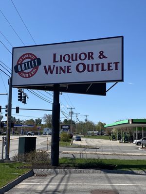 NEW HAMPSHIRE LIQUOR OUTLET - Updated December 2025 - 481 High St ...