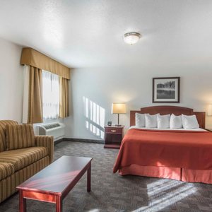 ALBIAN SANDS VILLAGE - 12 Photos - Hotels - Fort McMurray, AB - Yelp