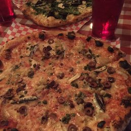 RED BENCH PIZZA - Updated December 2025 - 188 Photos & 193 Reviews ...
