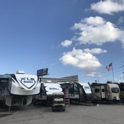 DEMONTROND RV HOUSTON - 14 Photos & 34 Reviews - 14101 N Fwy, Houston ...