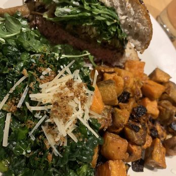 TRUE FOOD KITCHEN - Updated July 2024 - 709 Photos & 344 Reviews ...