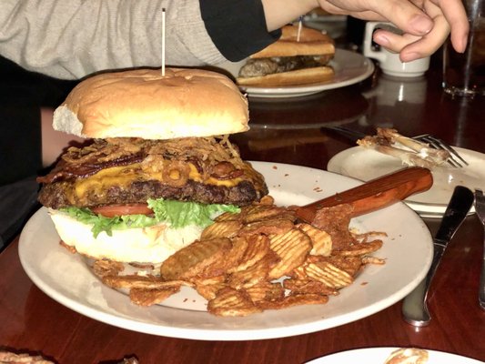 DAM BAR & GRILLE - 177 Photos & 333 Reviews - Salad - 644 N Navajo Dr ...