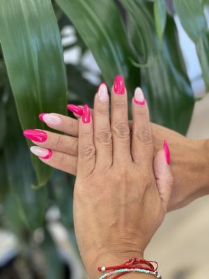 DEJA NAIL SPA - Updated December 2025 - 207 Photos & 131 Reviews - 5609 ...