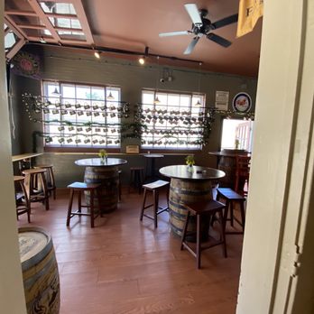 FAIRPORT BREWING COMPANY - Updated December 2025 - 230 Photos & 80 ...