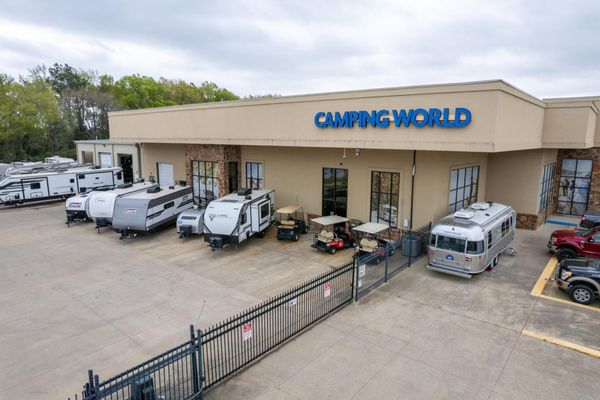CAMPING WORLD RV SALES - Updated June 2025 - 70 Photos & 51 Reviews ...