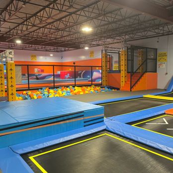 FUNPLEX - Updated October 2025 - 21 Photos - 28 Towne Ctr Way, Hampton ...