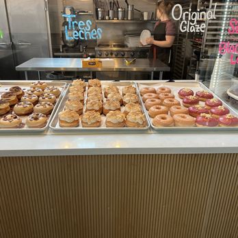 DOCE DONUT CO - Updated August 2024 - 34 Photos & 20 Reviews - 2305 6th ...