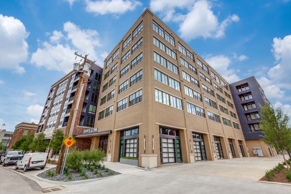 THE WILLOW EXPO PARK - Updated December 2025 - 26 Photos - 3900 ...