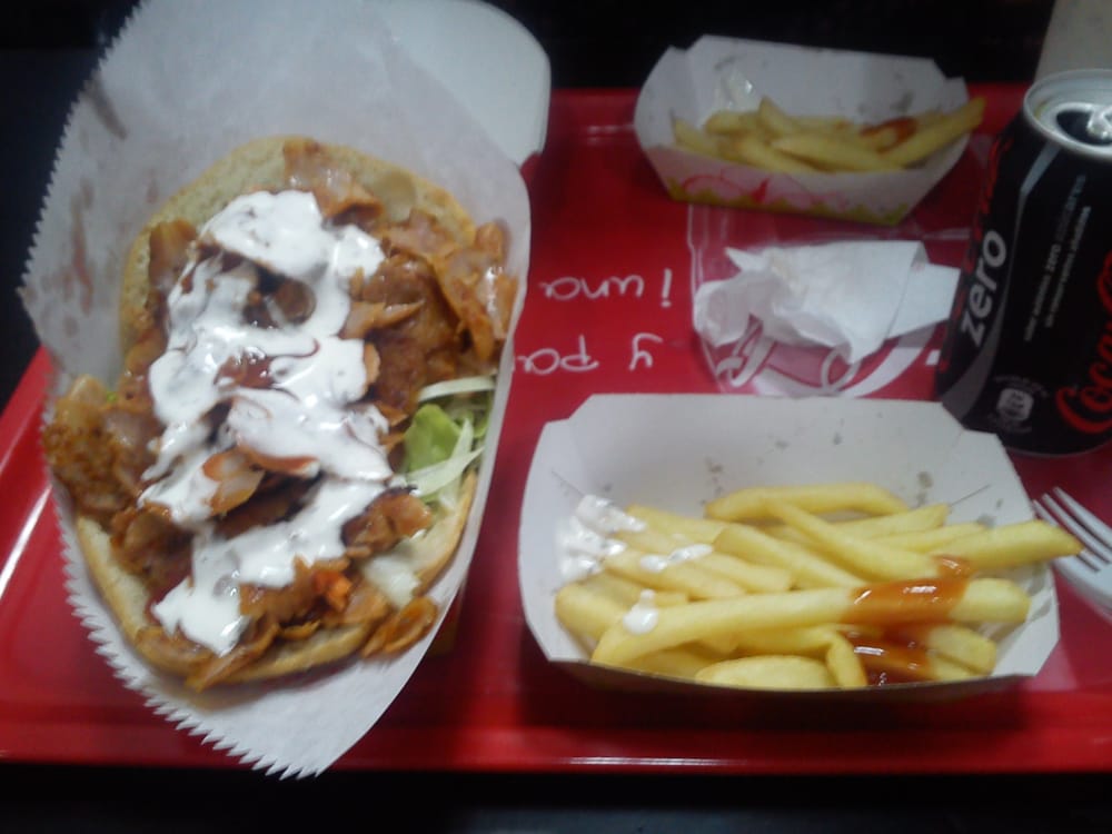 QUEEN KEBAB - Updated March 2025 - Calle José Recuerda Rubio, 5 ...