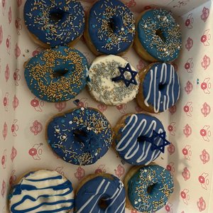 DK’S DONUTS & BAKERY - 4231 Photos & 2414 Reviews - 1614 Santa Monica ...