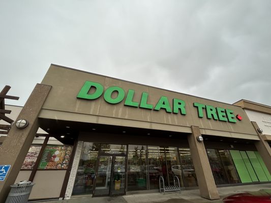 DOLLAR TREE - Updated January 2026 - 120-2325 50 Avenue, Red Deer ...