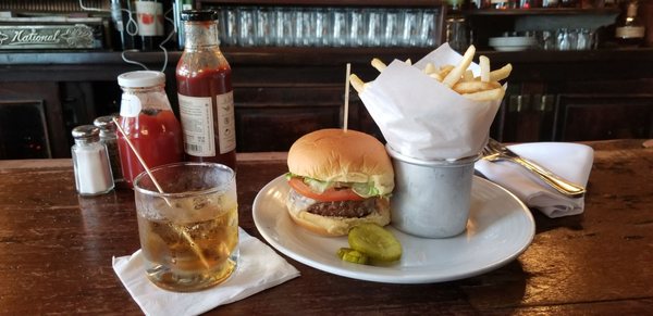 P.J. CLARKE’S - 415 Photos & 967 Reviews - American (Traditional) - 915 ...