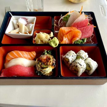 BLUEFIN SUSHI & THAI GRILL - Updated January 2025 - 192 Photos & 233 ...